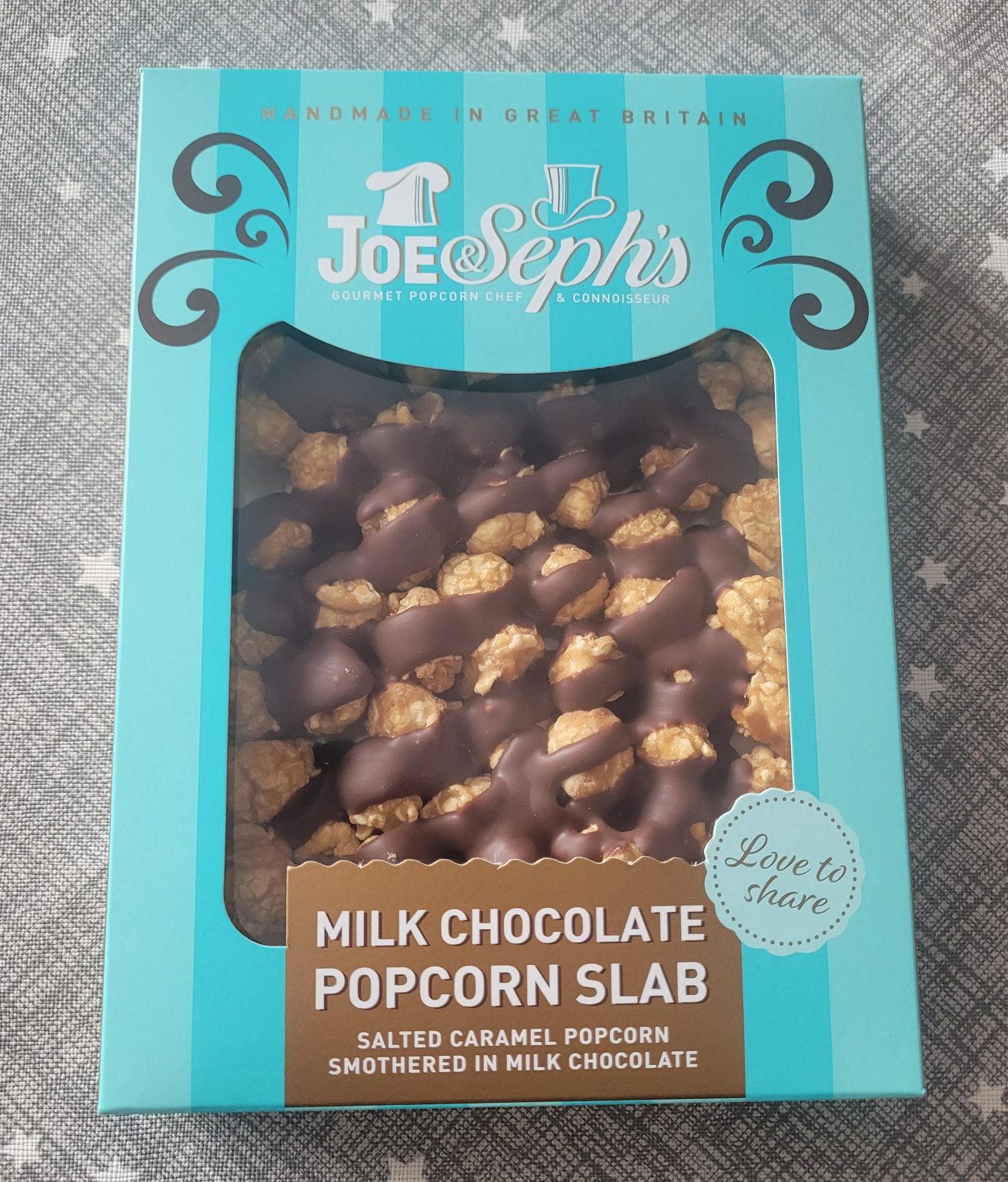 Joe And Seph’s Milk Chocolate Popcorn Slab And Joe And Seph’s Budweiser Gourmet Popcorn Review ...