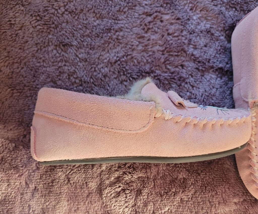 Start-Rite Snuggle Slippers Review – What's Good To Do